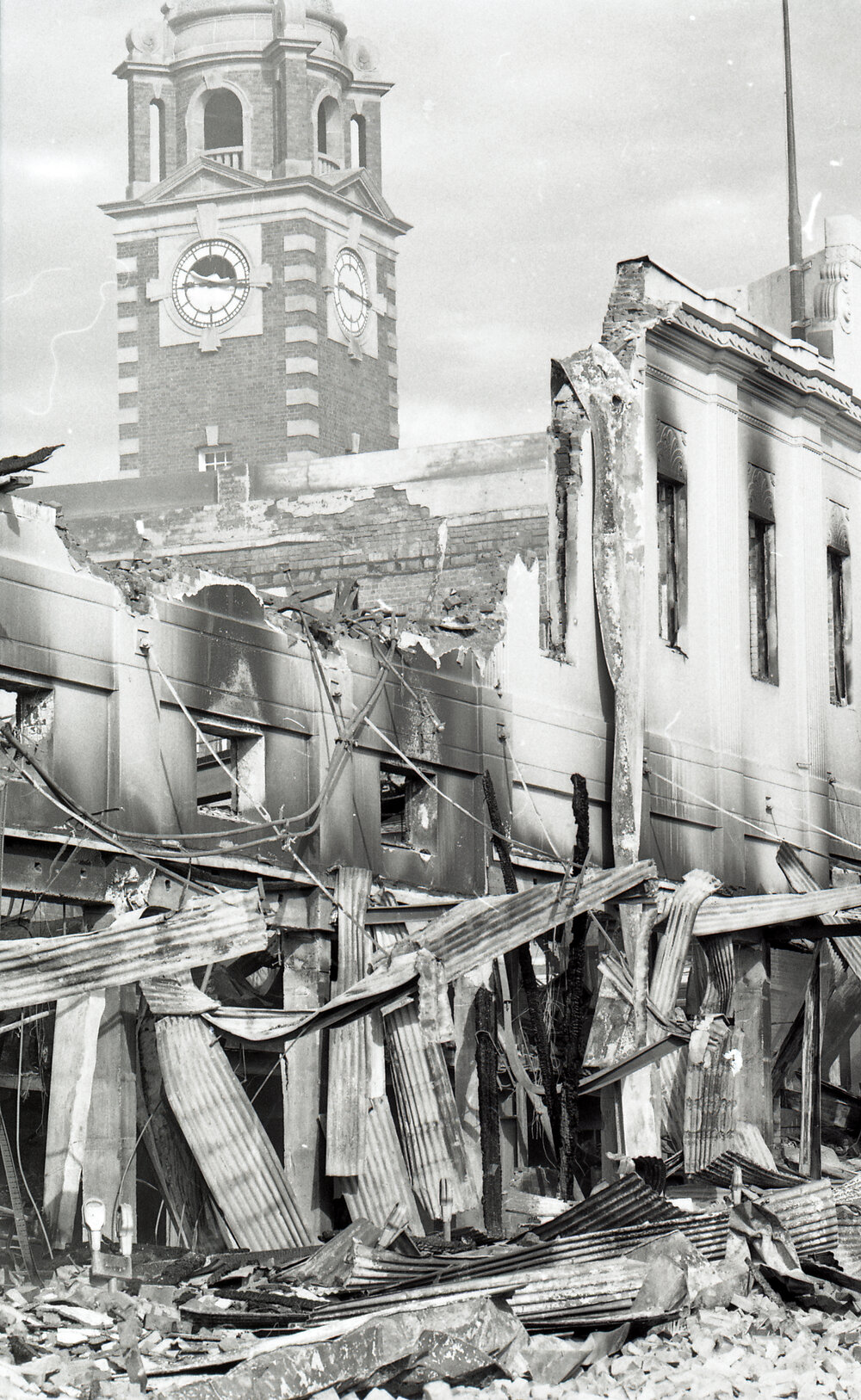Aftermath of the Reid's (Cribb & Foote) fire, Bell Street, Ipswich ...