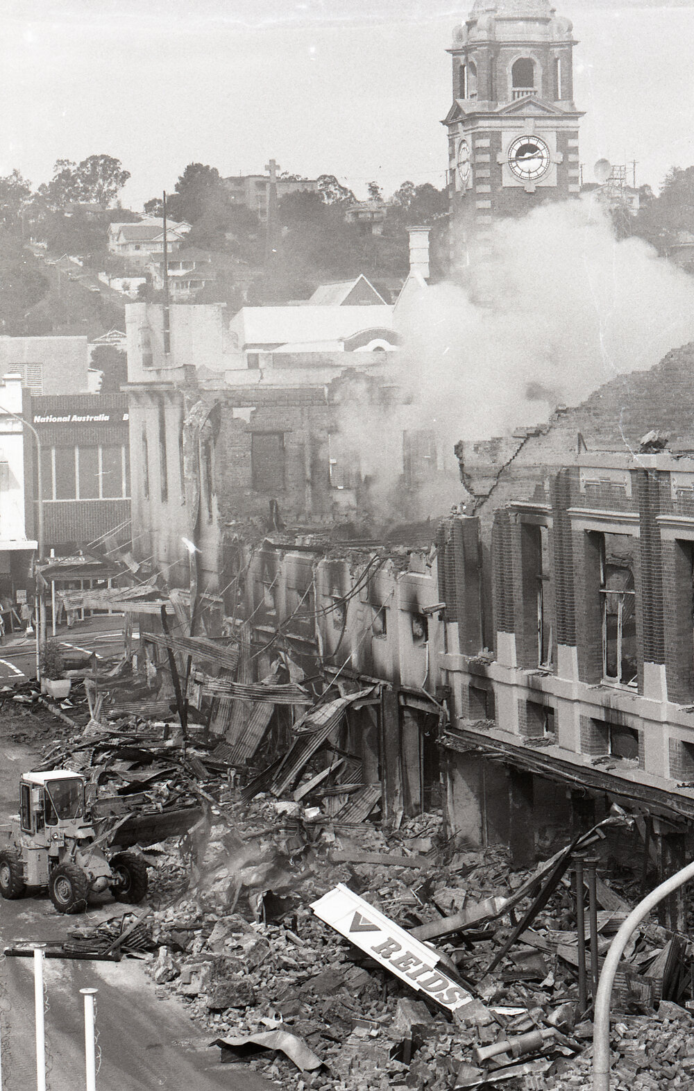 Smouldering ruins of Reid's (Cribb & Foote), Bell Street, Ipswich ...