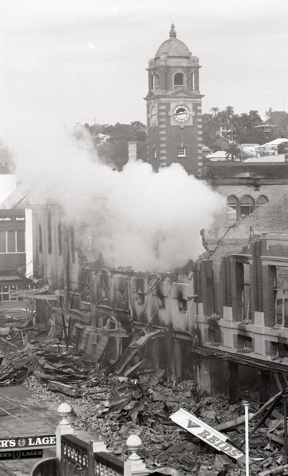 Smouldering ruins of Reid's (Cribb & Foote), Bell Street, Ipswich ...